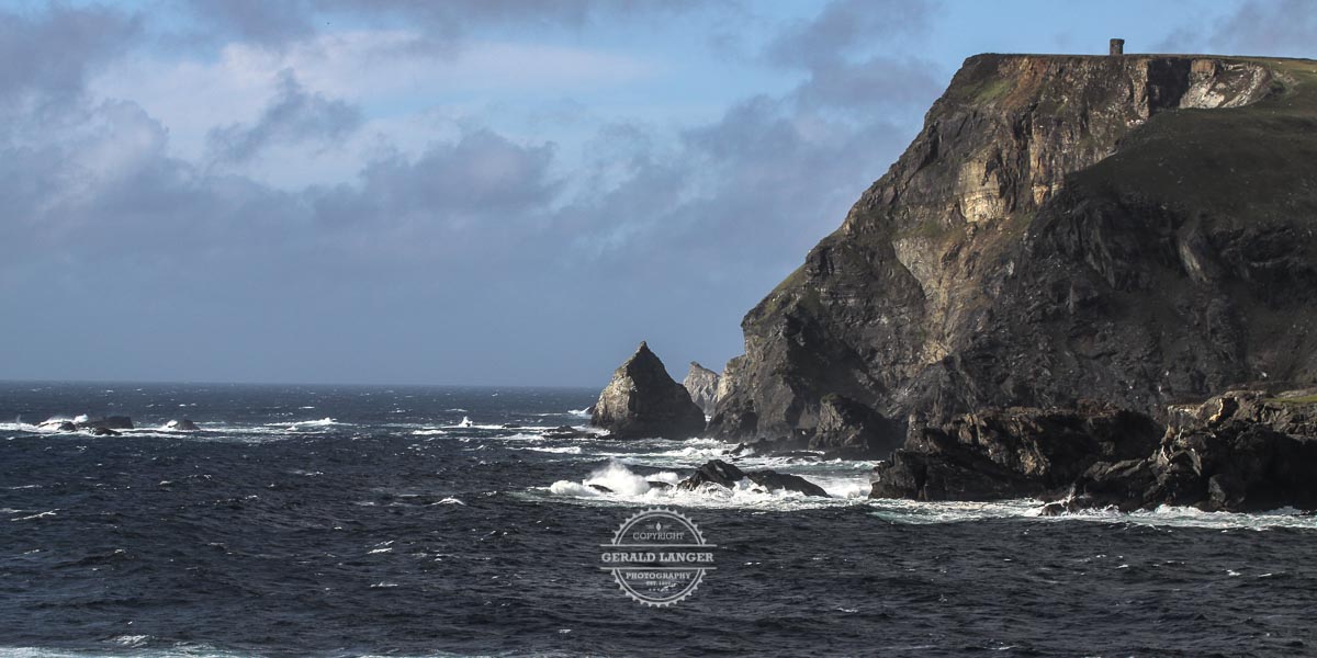 NORDIRLAND - 15.08.2009 - MULLANMORE - CLIFFS OF BUNGLASS - BILDER
