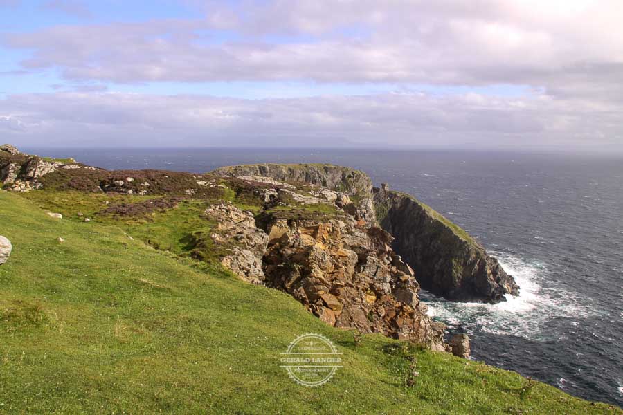 NORDIRLAND - 15.08.2009 - MULLANMORE - CLIFFS OF BUNGLASS - BILDER